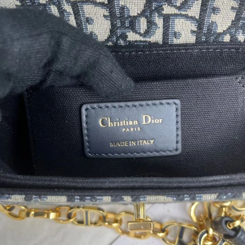Discounted Christian Dior Montaigne Bags