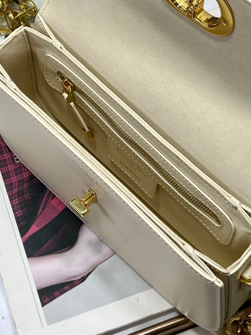 Affordable Christian Dior Montaigne Bags