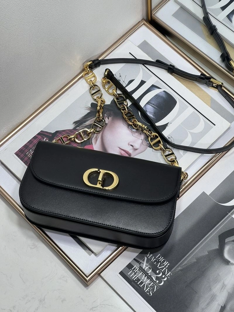 Top match Christian Dior Montaigne Bags