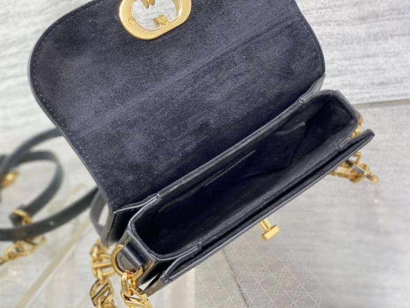 Bargain Christian Dior Montaigne Bags