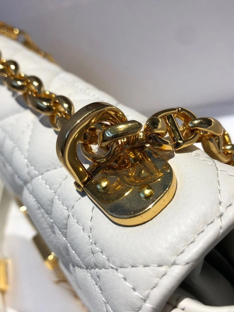 Cut-rate Christian Dior Montaigne Bags