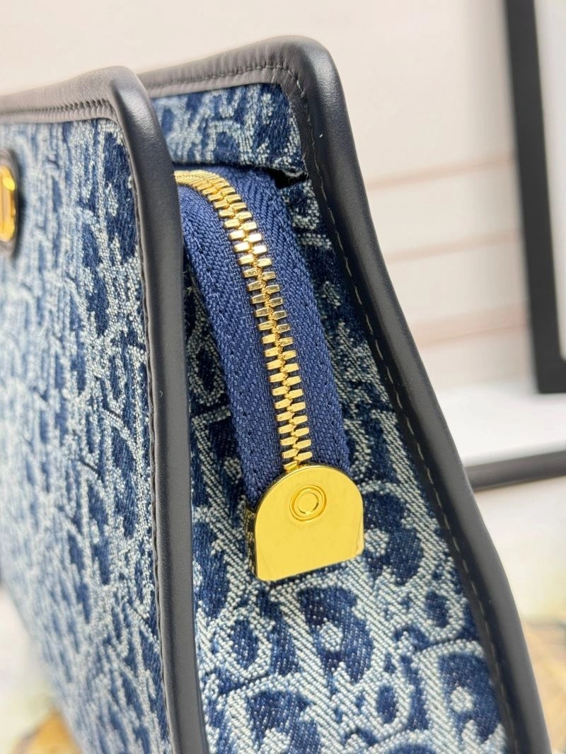 High fidelity Christian Dior Montaigne Bags
