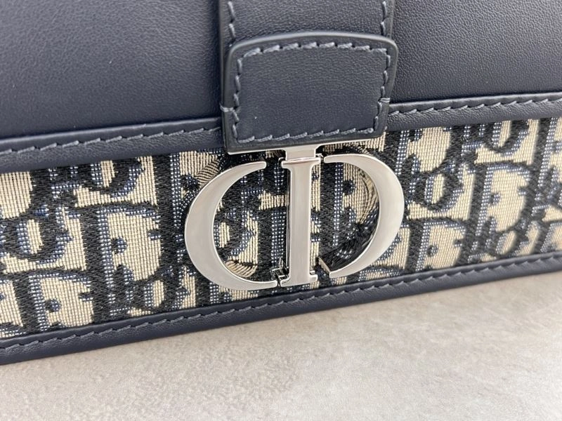 High fidelity Christian Dior Montaigne Bags