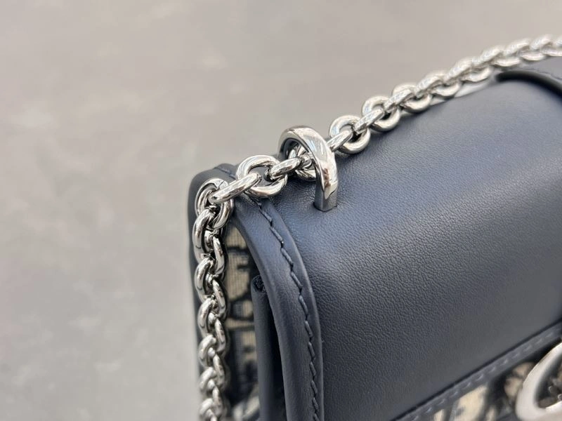 High fidelity Christian Dior Montaigne Bags