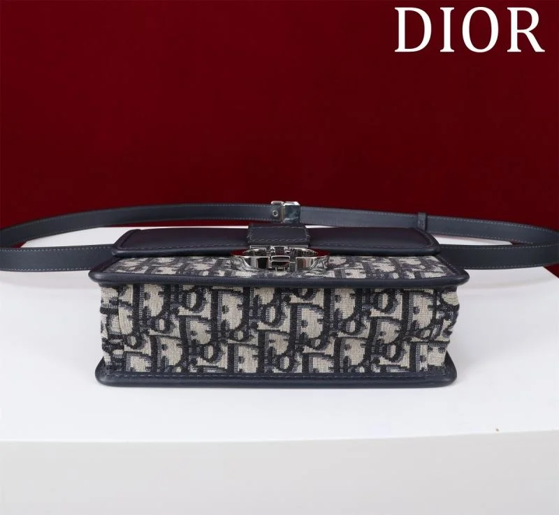 High fidelity Christian Dior Montaigne Bags