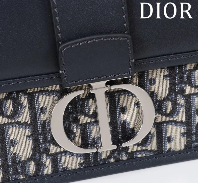 High fidelity Christian Dior Montaigne Bags
