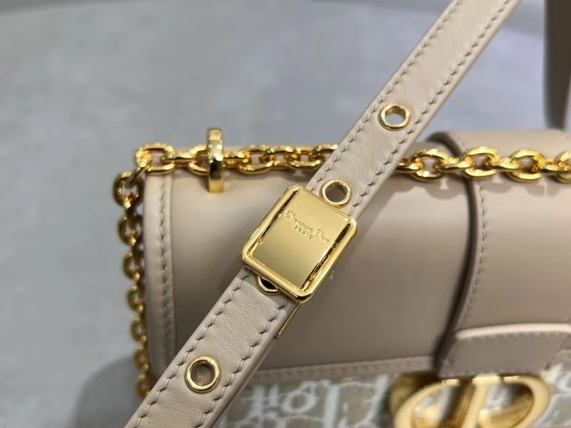 Mirror quality Christian Dior Montaigne Bags