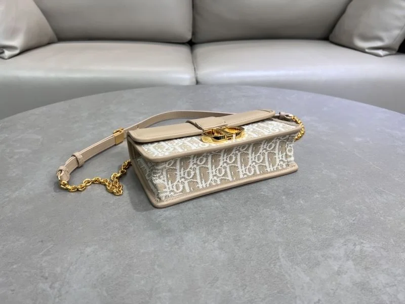 Mirror quality Christian Dior Montaigne Bags