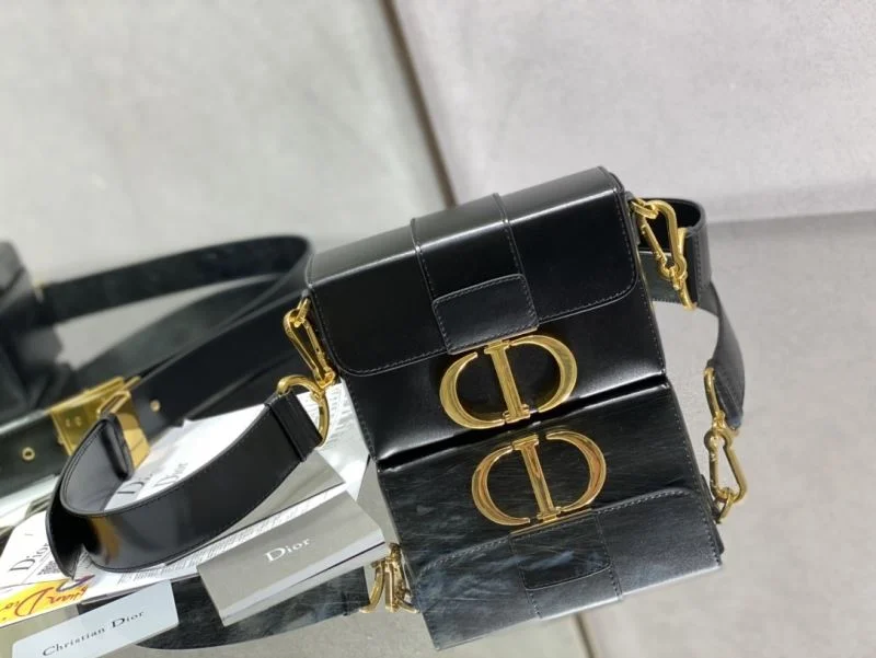 Christian Dior Montaigne Bags
