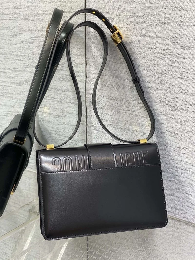 Cut-rate Christian Dior Montaigne Bags