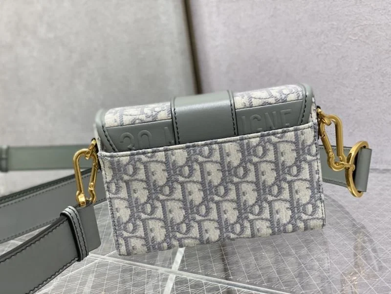 Cut-rate Christian Dior Montaigne Bags