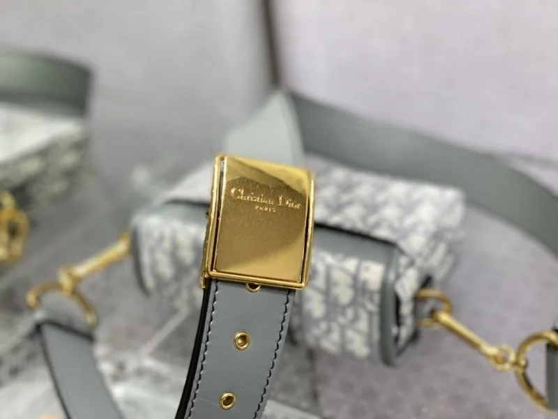 Cut-rate Christian Dior Montaigne Bags