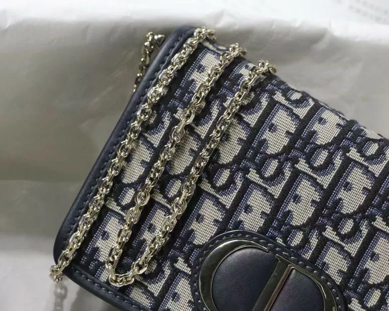 Top mirror Christian Dior Montaigne Bags