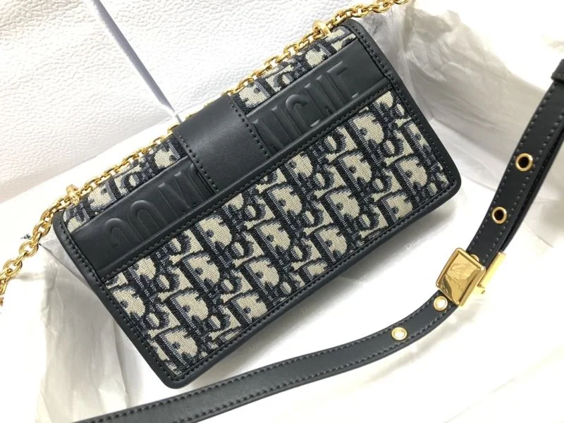 High fidelity Christian Dior Montaigne Bags