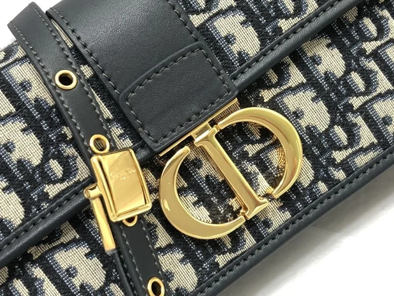 High fidelity Christian Dior Montaigne Bags
