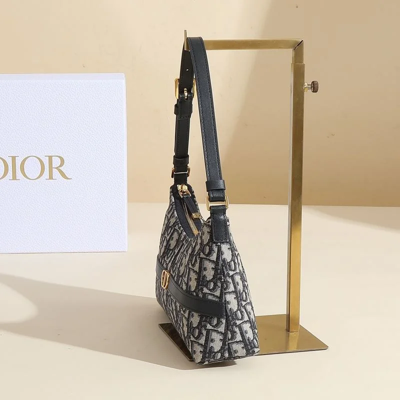 Legit Christian Dior Montaigne Bags