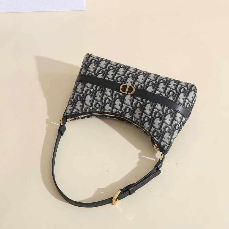 Legit Christian Dior Montaigne Bags