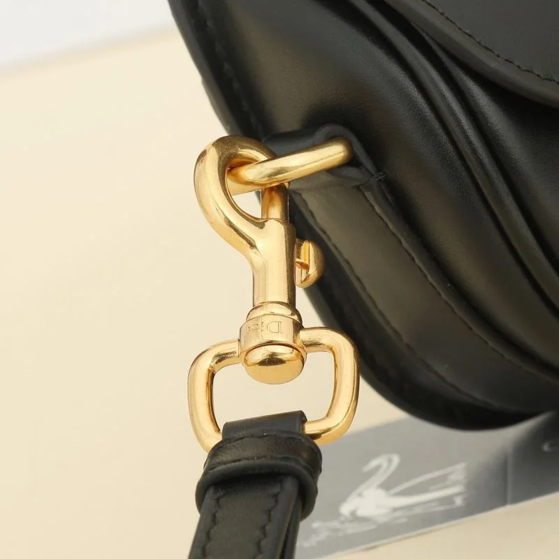 Bargain Christian Dior Montaigne Bags