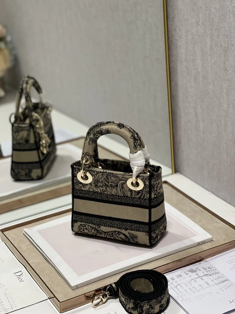 Top mirror Christian Dior My Lady Bags