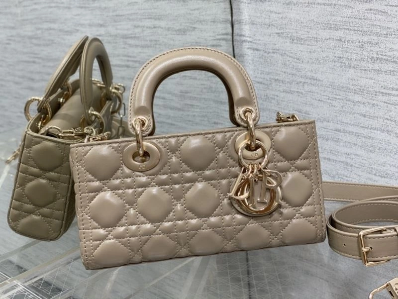 Top mirror Christian Dior My Lady Bags