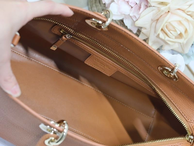Top mirror Christian Dior My Lady Bags