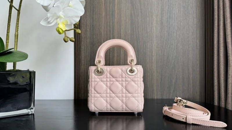 Top mirror Christian Dior My Lady Bags