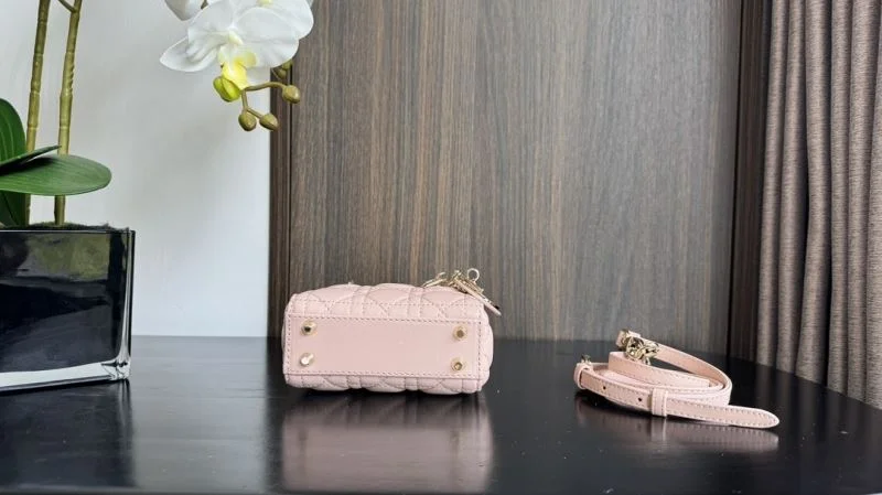 Top mirror Christian Dior My Lady Bags