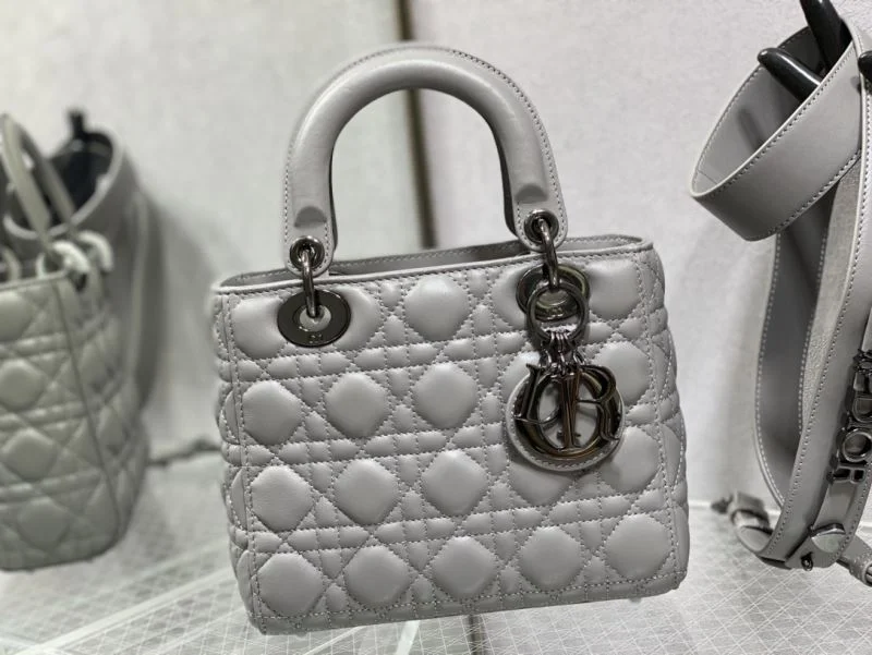 Top mirror Christian Dior My Lady Bags