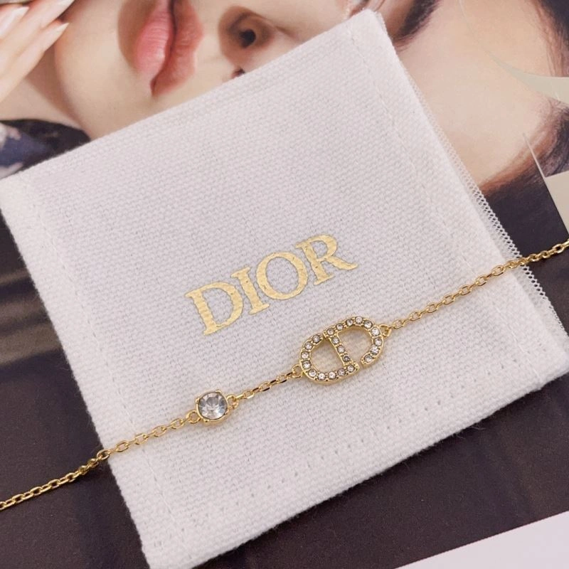 Reasonably priced Christian Dior Necklaces