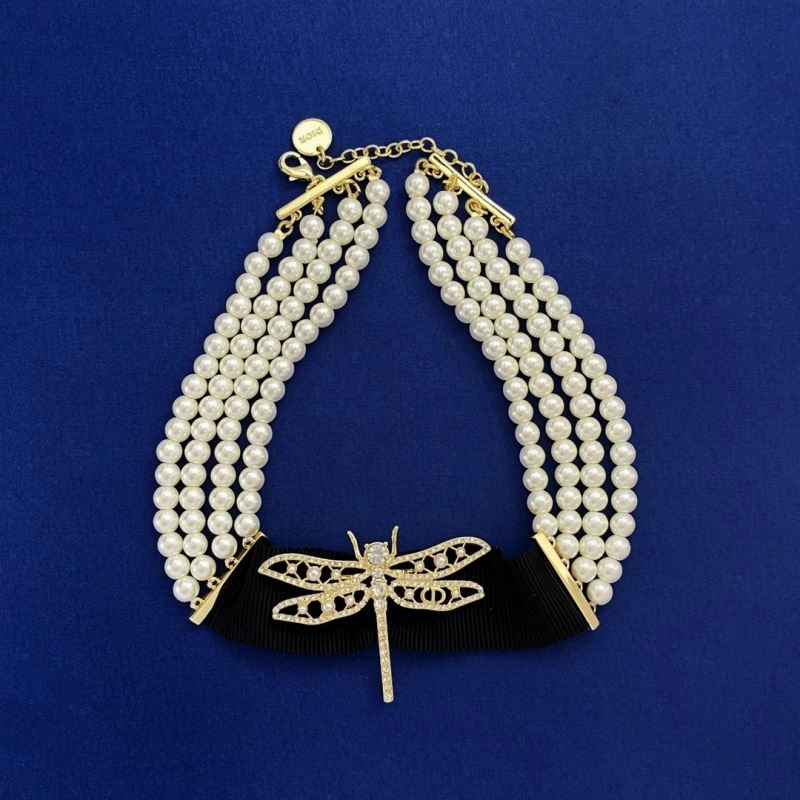 Low-cost Christian Dior Necklaces