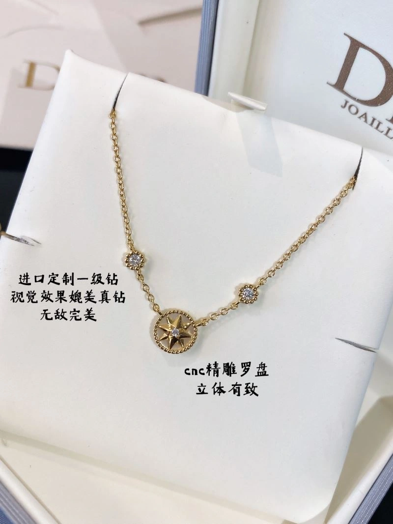 High fidelity Christian Dior Necklaces