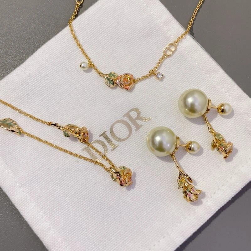 Perfect replica Christian Dior Necklaces