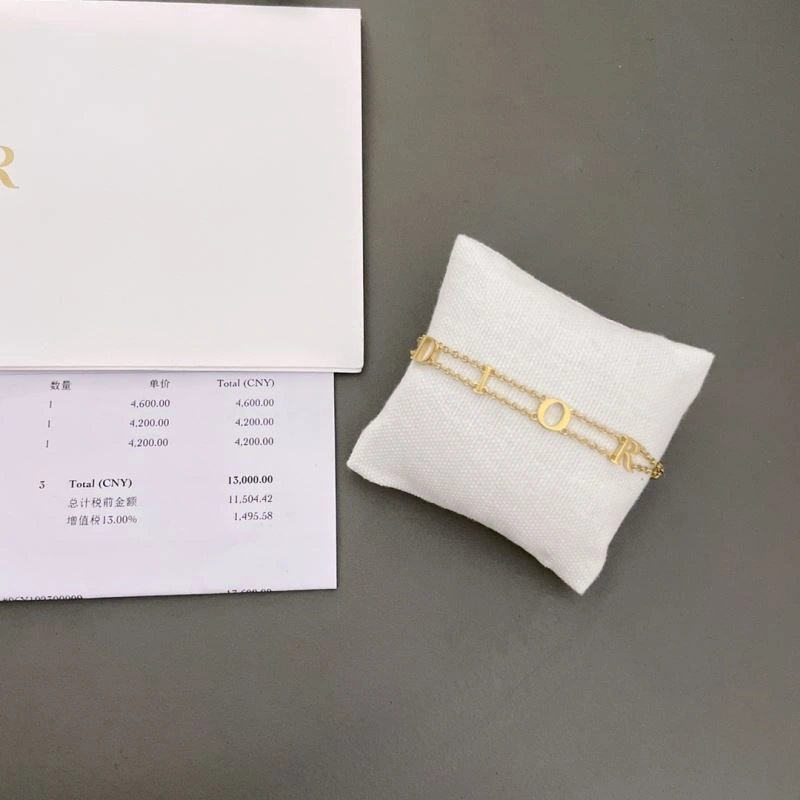 Value-priced Christian Dior Necklaces