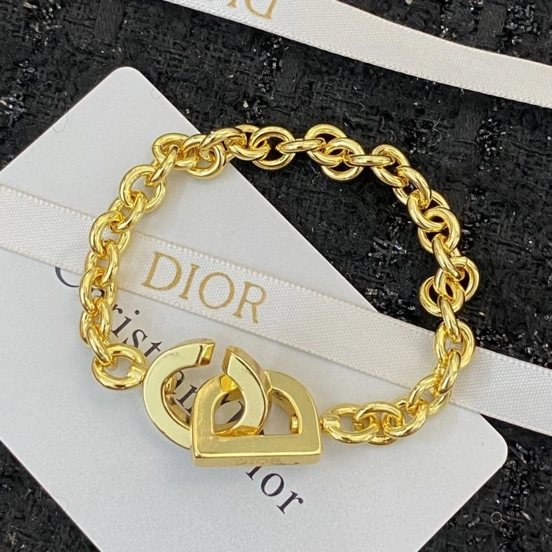 Reasonably priced Christian Dior Necklaces