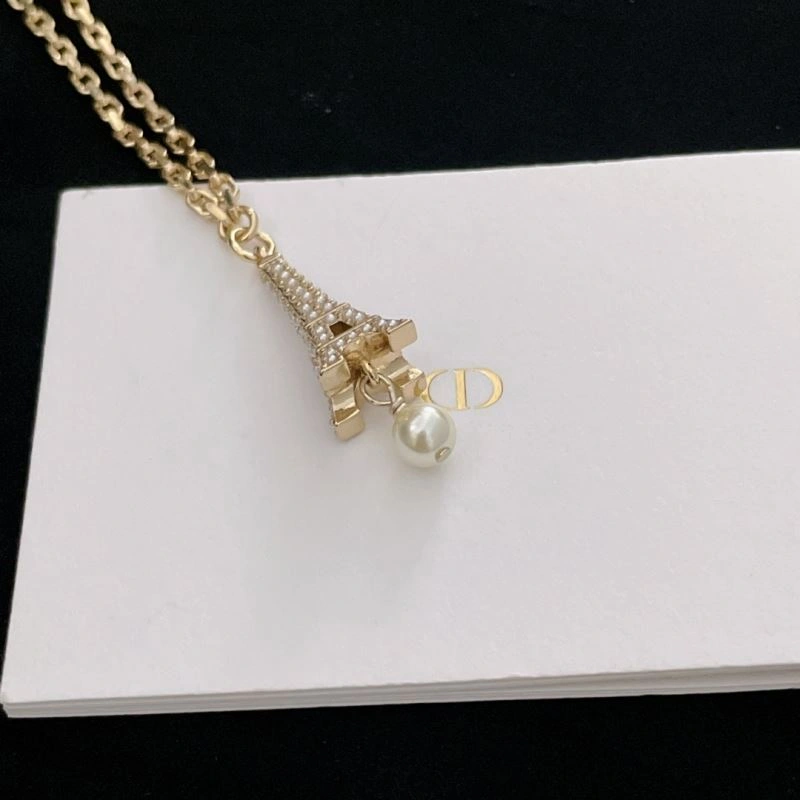 Inexpensive Christian Dior Necklaces