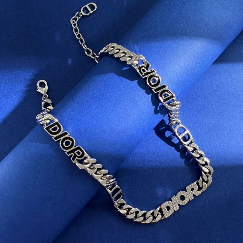 Inexpensive Christian Dior Necklaces