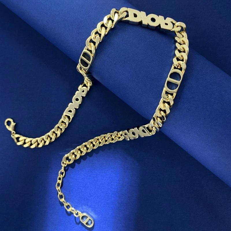 Inexpensive Christian Dior Necklaces