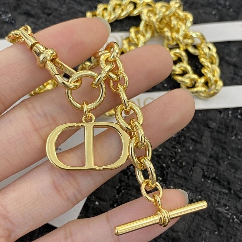 1:1 copy Christian Dior Necklaces