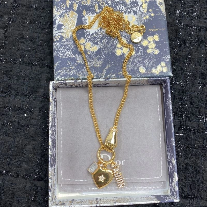 Exact replica Christian Dior Necklaces