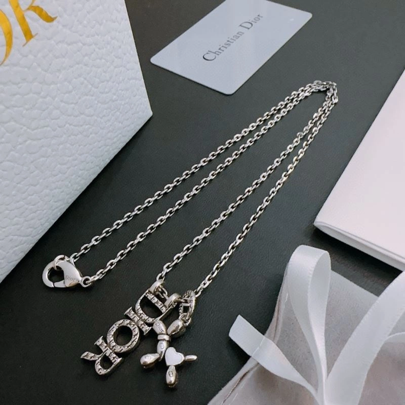 Official Christian Dior Necklaces