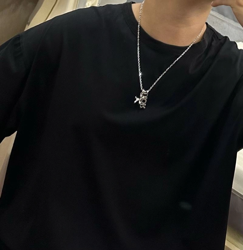Official Christian Dior Necklaces