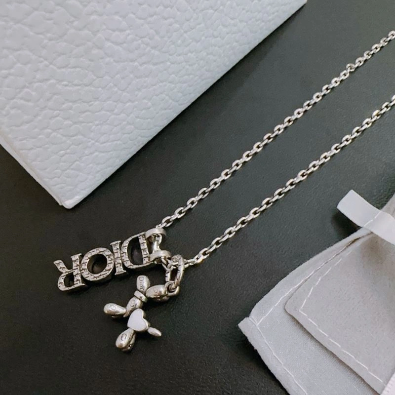 Official Christian Dior Necklaces