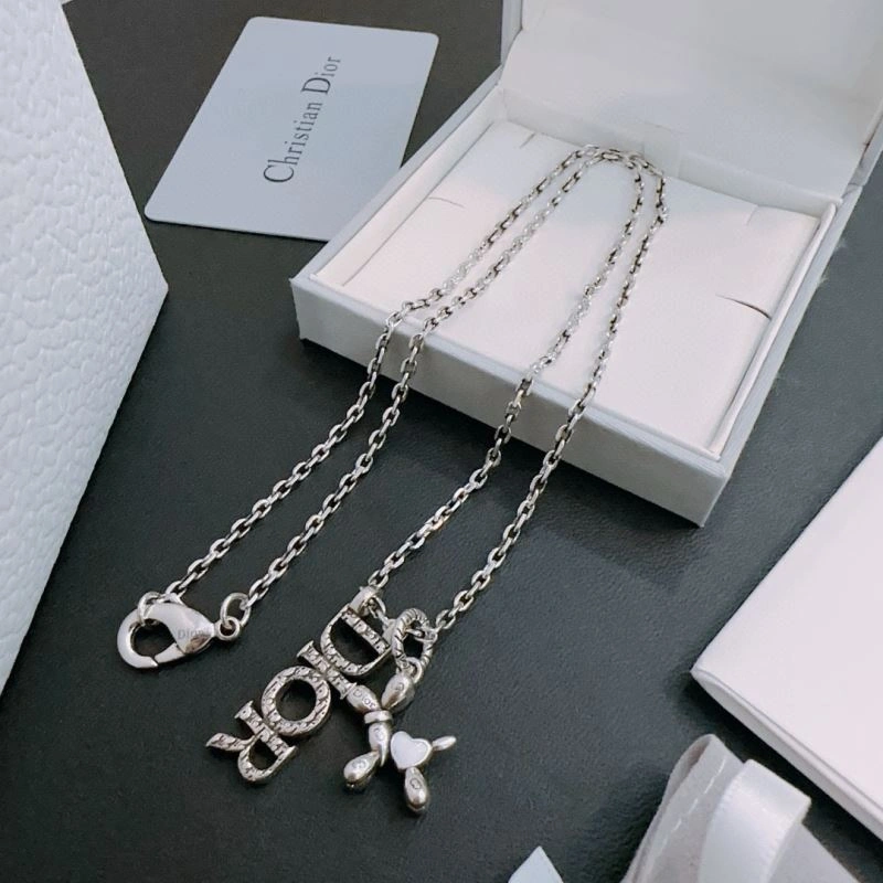 Official Christian Dior Necklaces