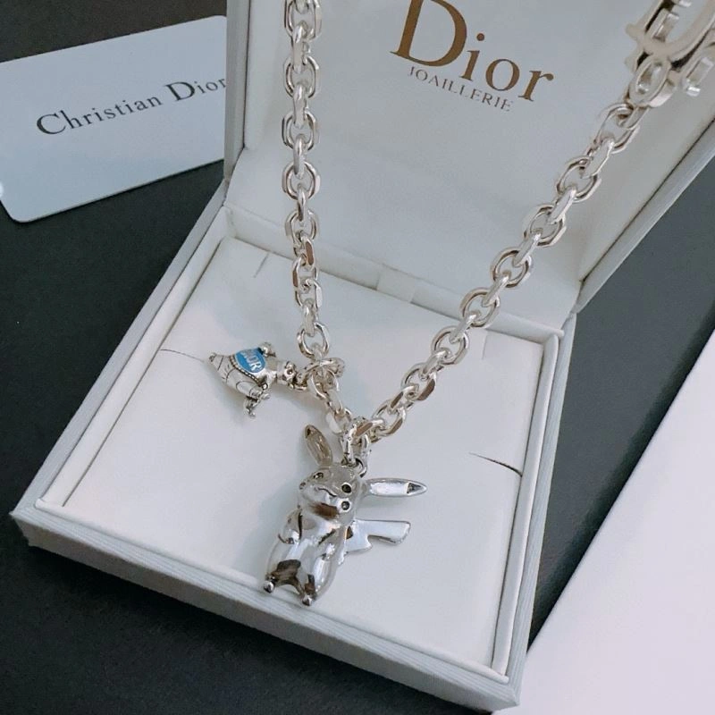 Inexpensive Christian Dior Necklaces
