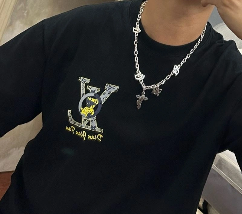 Brand-authenticated Christian Dior Necklaces
