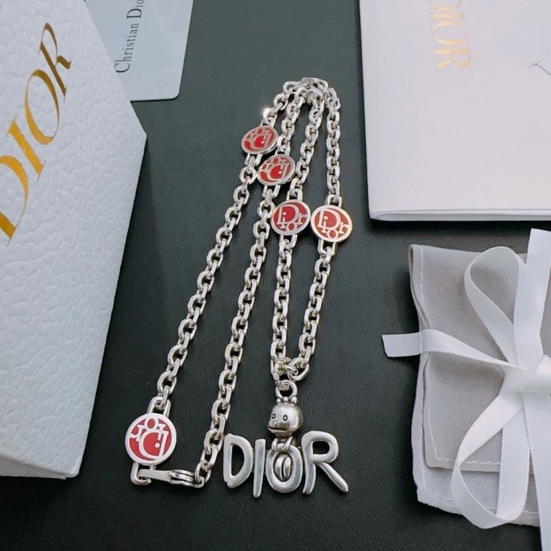 Inexpensive Christian Dior Necklaces