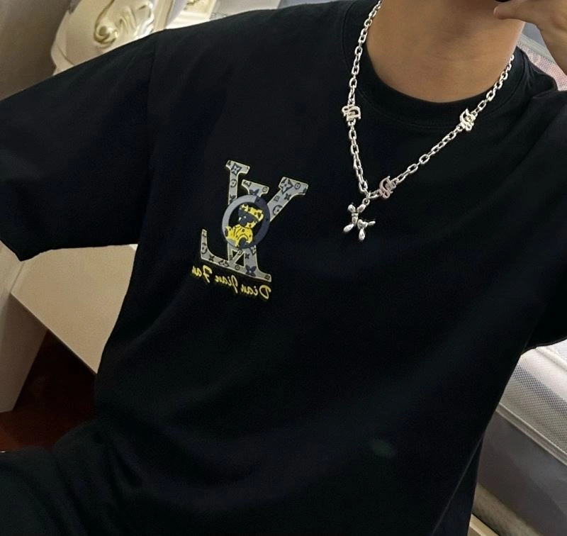 Exact replica Christian Dior Necklaces