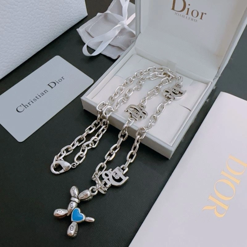 Exact replica Christian Dior Necklaces