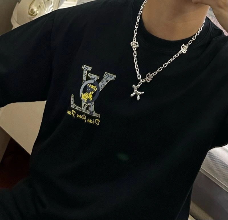 Exact replica Christian Dior Necklaces