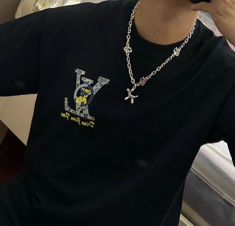 Exact replica Christian Dior Necklaces